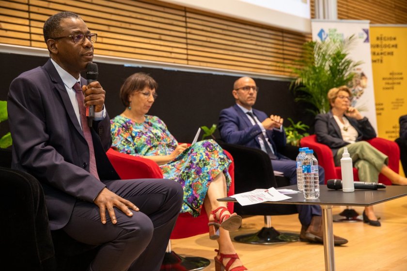 120 ans | SUPMICROTECH